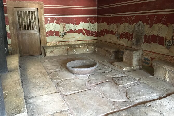 Palace of Knossos Small Group VIP Tour - Practical Details: Making the Most of Your Visit