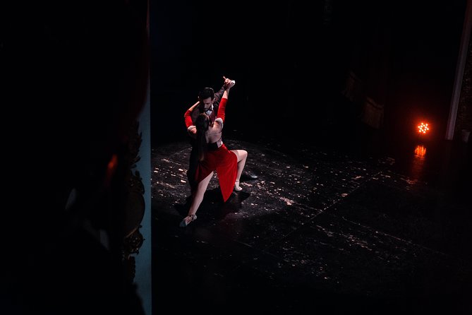 Palacio Tango: Tango Show at the Piazzolla Theater - Tango Show: A Captivating Showcase of Argentine Dance