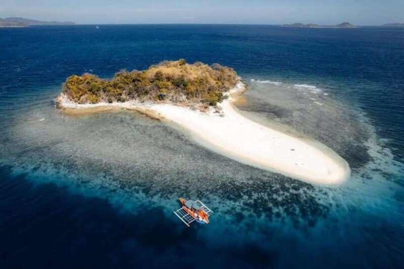 Palawan: El Nido to Coron 3-Days Group Boat Expedition - Key Points