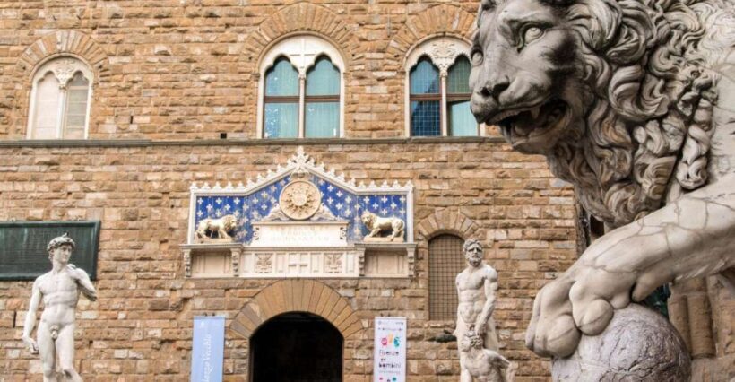 Palazzo Vecchio Small Group Tour - Key Points