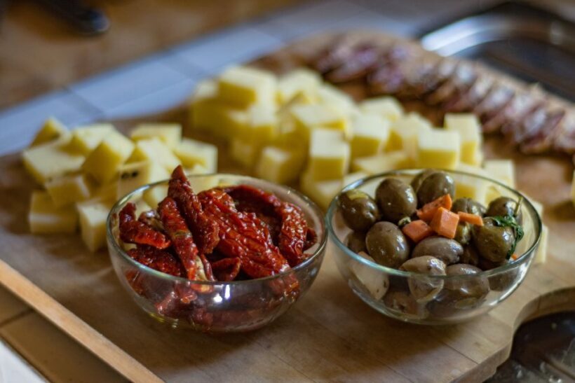 Palazzolo Acreide: Truffle Hunt with 3-Course Meal and Wine - Who Will Love This Tour?