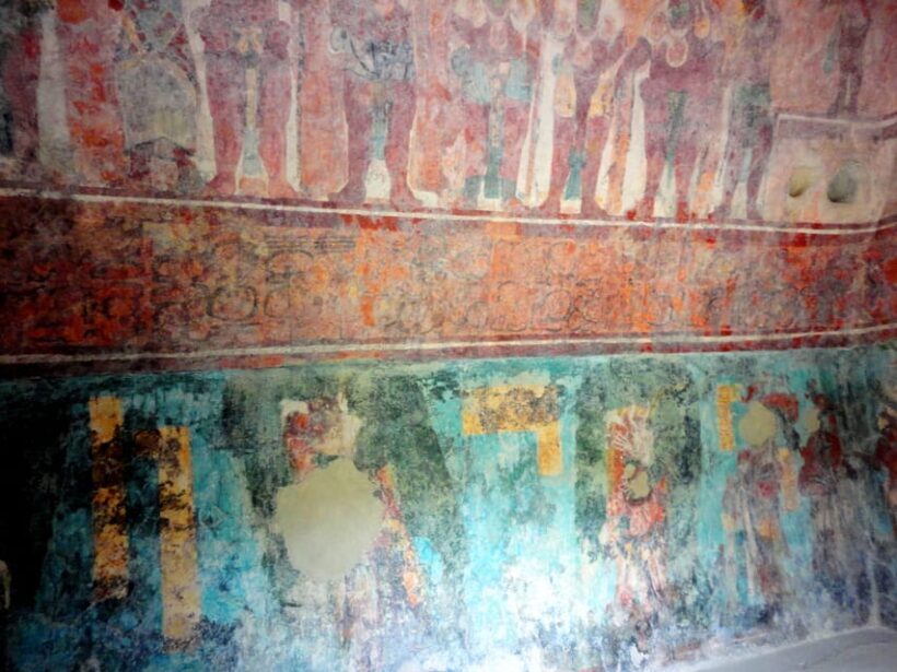 Palenque: 2-Day Lacandon Jungle, Yaxchilan, & Bonampak Trip - Authentic Experiences and Caveats