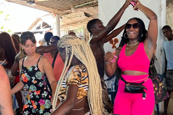 Palenque Native Guide, Free Entrance Tickets, Dance Show & Lunch - Inclusions