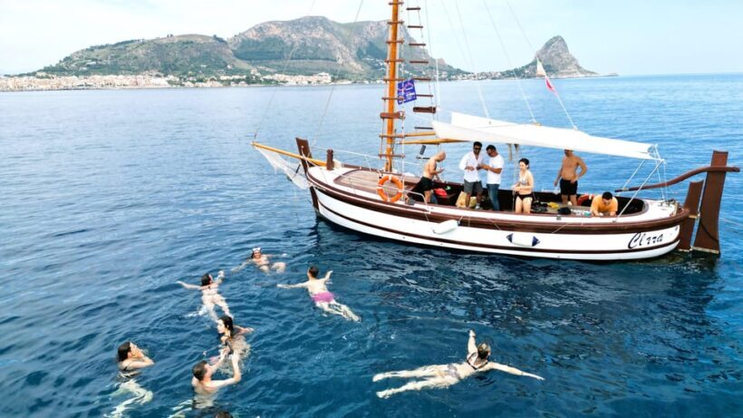 Palermo: boat tour among caves and breathtaking landscapes - What to Expect from the Experience