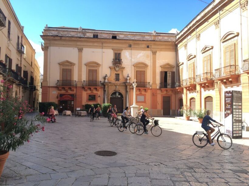 Palermo: Historic Center Guided Bike Tour with Food Tasting - Real Traveler Impressions