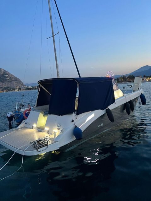 Palermo: sunset tour with aperitif on a luxury boat - Key Points
