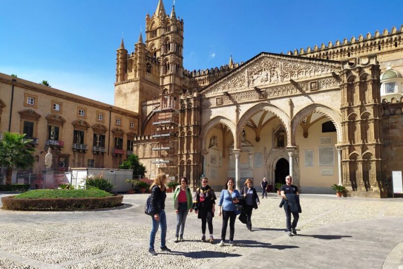 Palermo: Walking Tour of Historic Markets and Monuments - Markets and Tasting Local Flavors