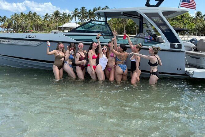 Palm Beach Luxury Yacht Cruises - An Elegant Way to See Palm Beach’s Coastline