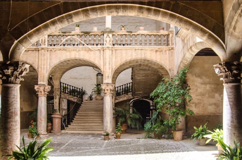 Palma: City, Cathedral and Valldemossa with pick up service - Discovering Palma and Valldemossa: An Authentic Day Out