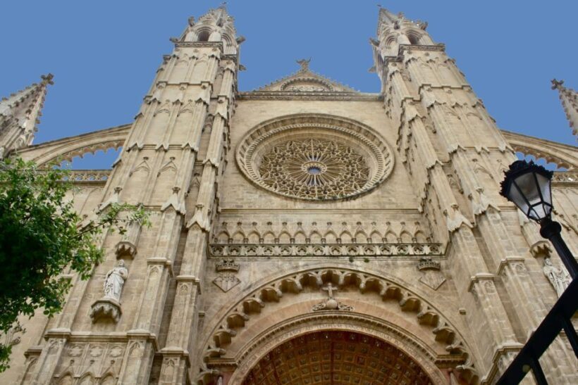 Palma de Mallorca: City Walking Tour with The Cathedral - An In-Depth Look at the Palma de Mallorca Walking Tour