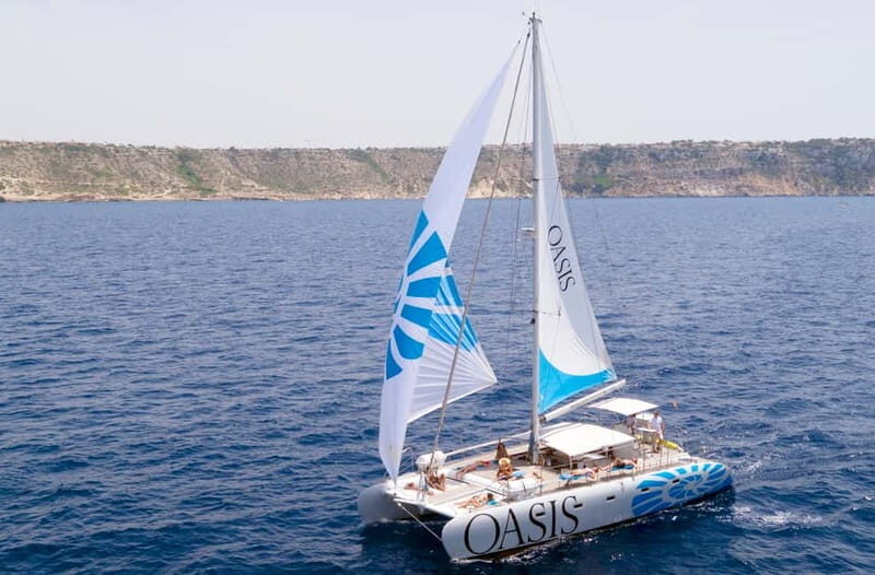 Palma de Mallorca: Deluxe Catamaran Sailing Tour with Meal - FAQ