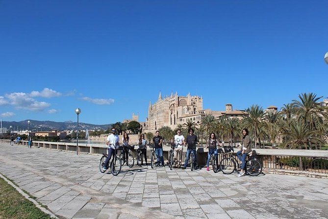 Palma De Mallorca Easy Bike Tour - Group Size and Inclusions