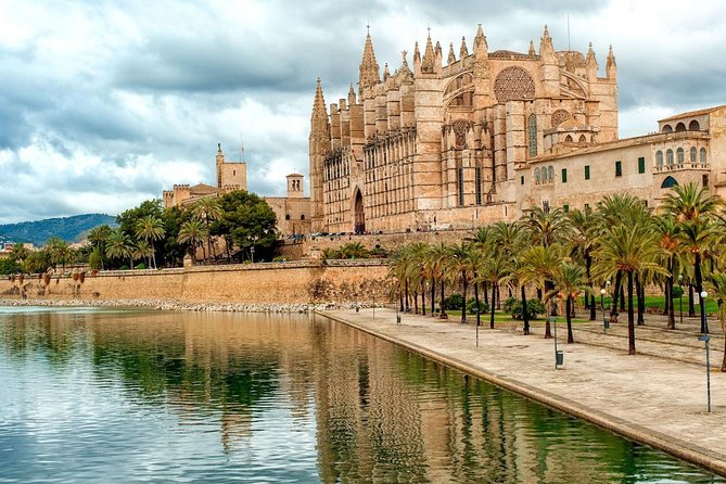 Palma de Mallorca Guided Tour with Hotel Pick up - Who Is This Tour Best For?