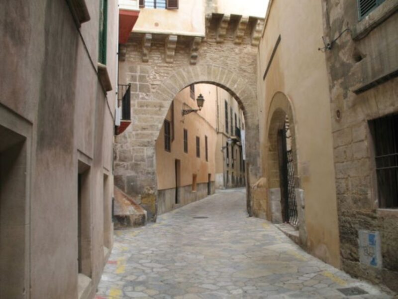 Palma de Mallorca: Old Town Guided Tour & Cathedral Visit - The Sum Up