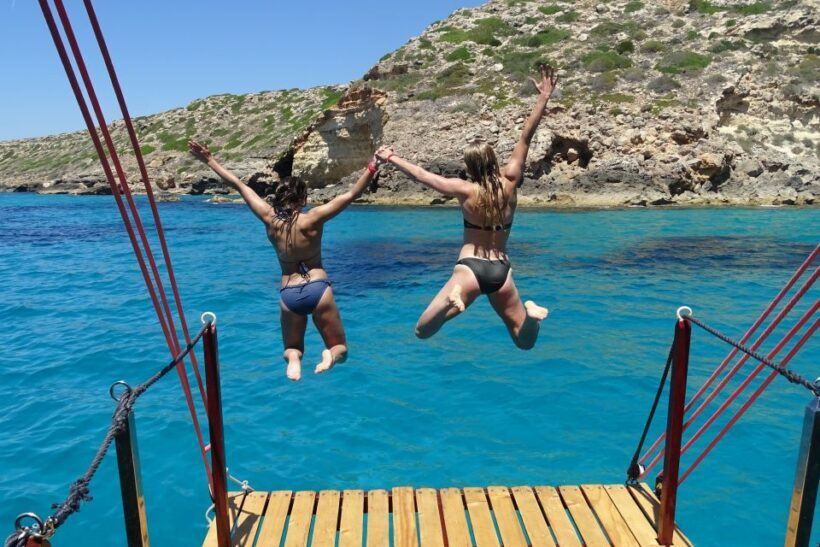 Palma de Mallorca: Palma Bay Boat Tour with Snorkeling - A Detailed Look at the Palma Bay Boat Tour Experience
