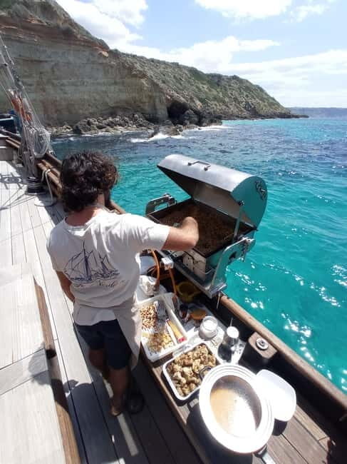 Palma de Mallorca: Wooden Sailboat; Food, Views & History - Who Is This Tour Perfect For?