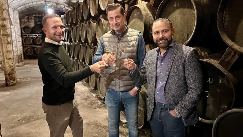 Palma: Distillery Tour with 3 Spirits and Tapas Tasting - FAQs