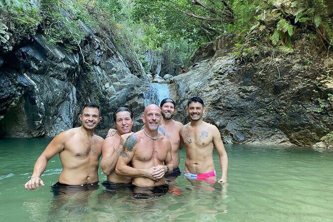 Palo María Waterfalls Hike Half-Day Tour - Key Points