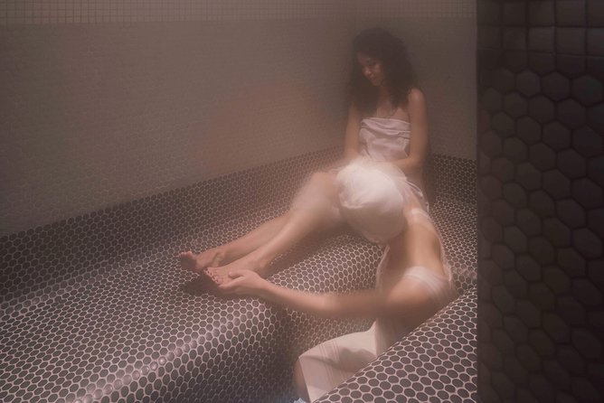 Pamper your feet with foot bath and reflexology massage - Who Will Love This Experience?