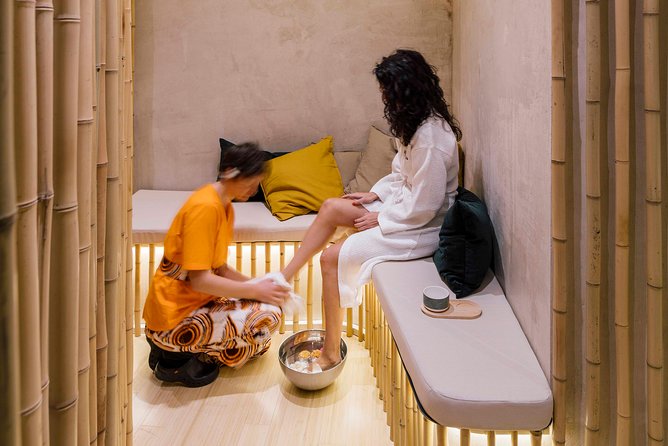 Pamper your feet with foot bath and reflexology massage - FAQ