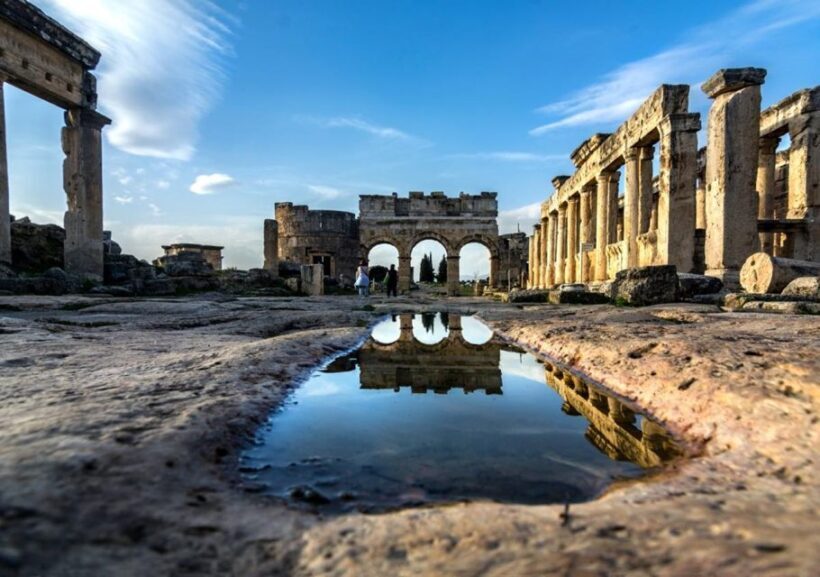 Pamukkale: City Highlights Tour with Lunch & Hotel Transfers - Exploring Pamukkale: A Deep Dive