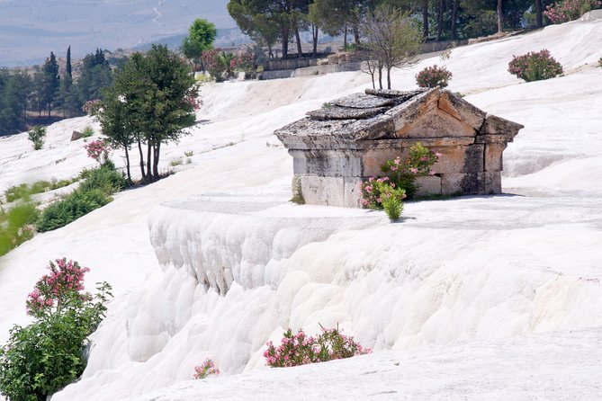 Pamukkale Day Tour From Selcuk - Journey to the Ancient City of Hierapolis