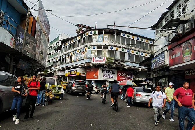Panama Canal Zone Bike Adventure - Navigating the Tour Route