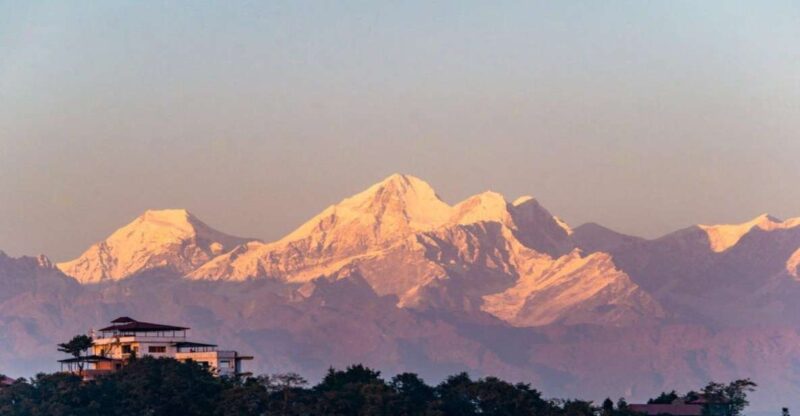 Panoramic Day Hike from Nagarkot to Changunarayan with Lunch - Reaching the Sacred: Changu Narayan Temple