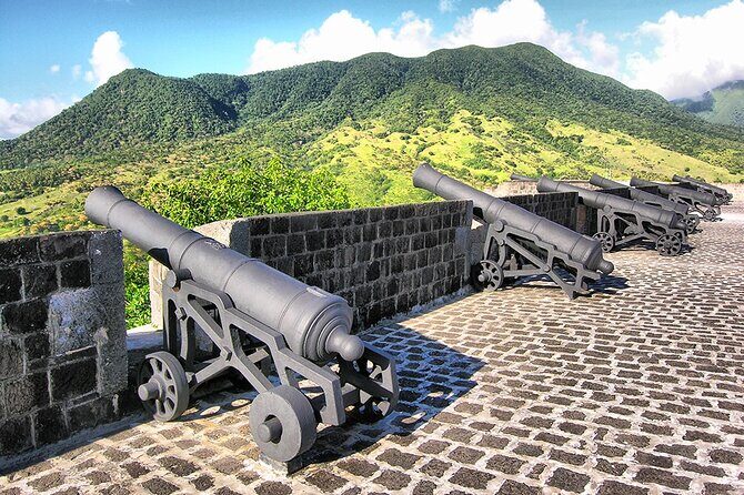 Panoramic Full Island Tour With Lunch And Beach - Who Should Book This Tour?