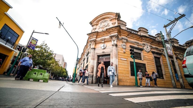 Panoramic Guatemala City Tour + Mayan Textile Museum - Key Points