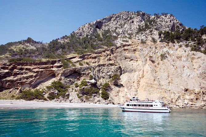 Panoramic Mallorca Boat Trip to Formentor Beach - Accessibility Features