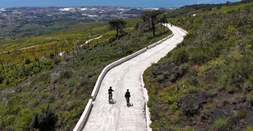 Panoramic path of Strada Matrone-Vesuvio - What Makes This Tour Stand Out