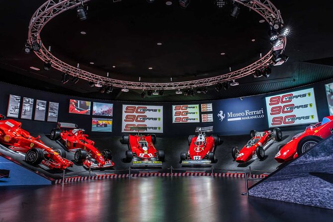 Panoramic tour of the Fiorano track with entrance to the Ferrari Museum - FAQ