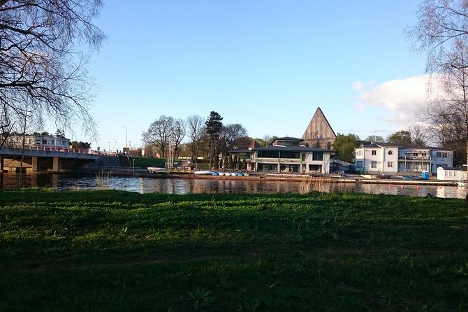 Panoramic tour over Tallinn by car - The Sum Up