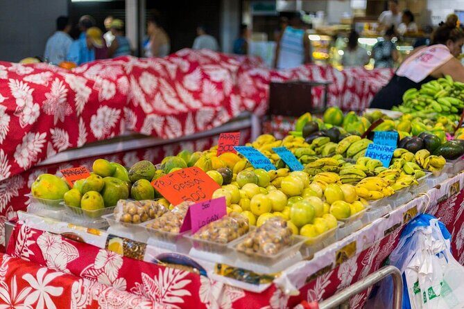 Papeete Market Place - Authentic Encounters and Authenticity