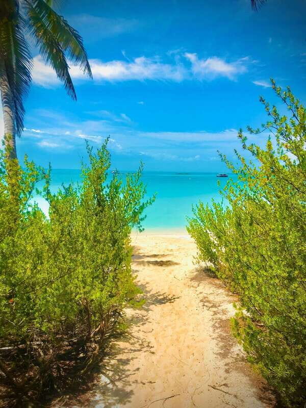 PARADISE ISLAND- ISLA CONTOY AND ISLA MUJERES - Transition to Isla Mujeres