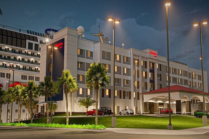 Paradise Taxi & Tours USVI Airport Transport Hampton by Hilton - Key Points