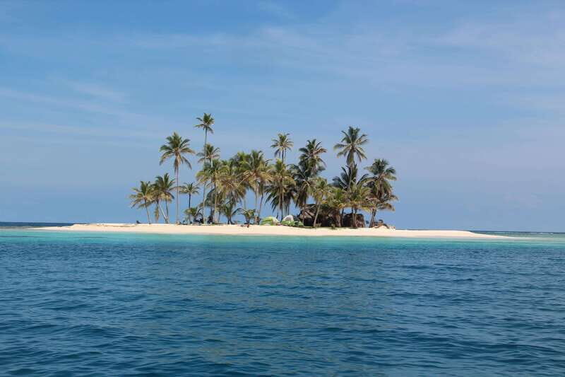 Paradise Unveiled: Discover the Enchanting San Blas Islands - Key Points