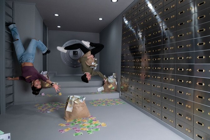 Paradox Museum Barcelona a Mind-twisting Experience - Ensuring a Less Crowded Visit