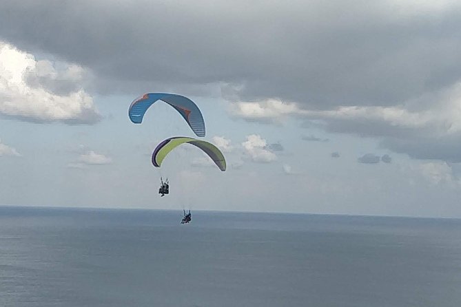 Paragliding Bali at Uluwatu Cliff with Photos/Videos - The Sum Up