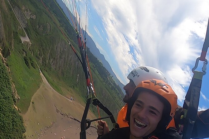 Paragliding flight in Sopelana - What Makes This Paragliding Tour Special?