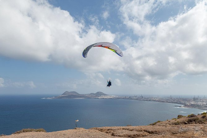 Paragliding Tandem Flight in Las Palmas De Gran Canaria - Frequently Asked Questions