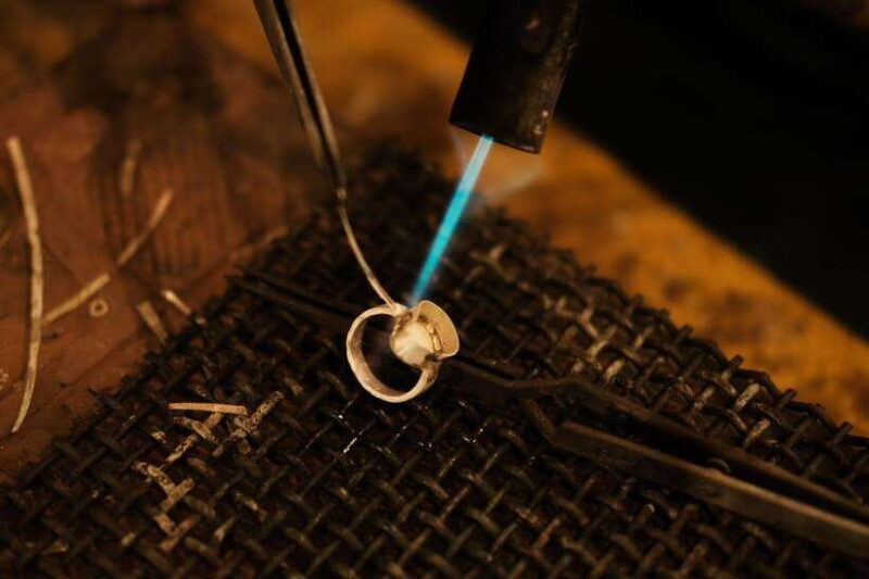 Parallel Universe Silver & Brass Jewelry Making in Ubud - Key Points