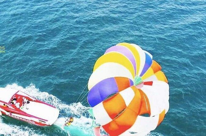 Parasailiing Experience in Playa Bibijagua - A Well-Balanced Perspective