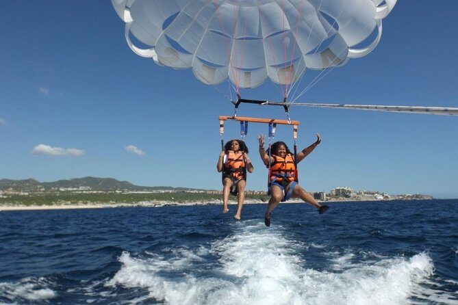 Parasailing - The Practical Aspects: Booking, Pricing, and Logistics