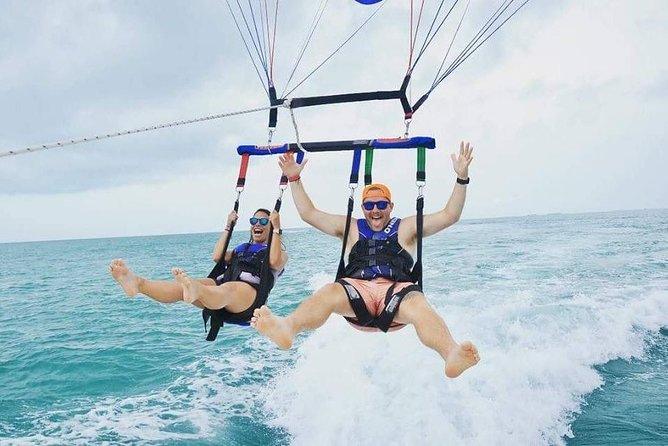Parasailing at Smathers Beach in Key West - Ideal for Families and Adventure Seekers
