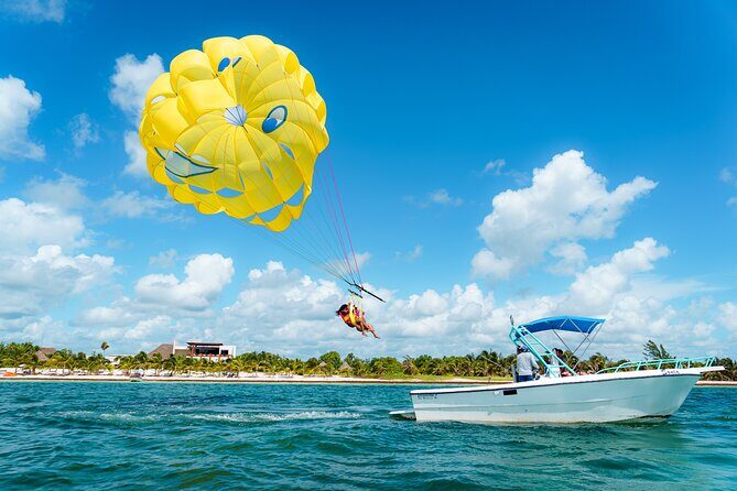Parasailing & Beach Club with Transportation In Riviera Maya - An Honest Look at the Experience