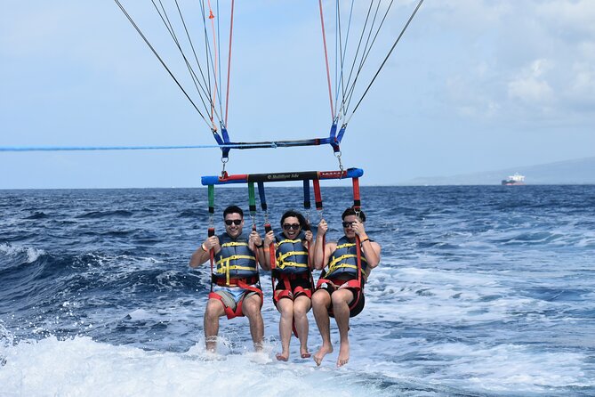 Parasailing in Waikiki From Oahu Hawaii - Meeting Location and Pickup Details