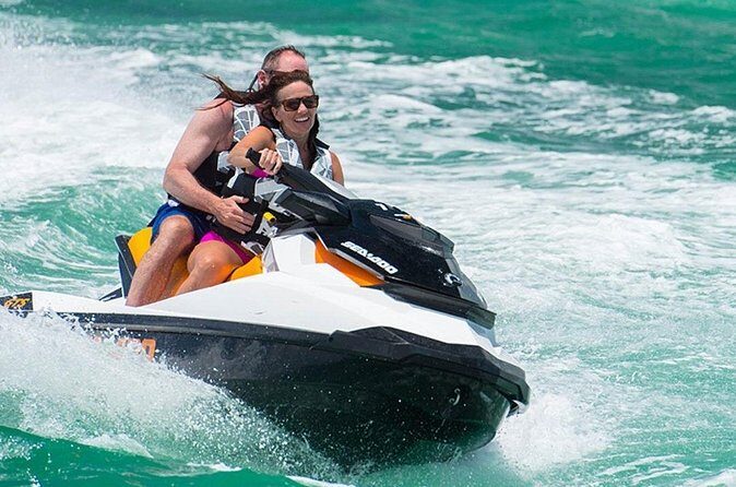 Parasailing Jet Ski and Shopping at Montego Bay with Transport - FAQ