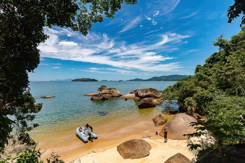 Paraty Bay: Islands & Beaches Boat Tour with Snorkeling - Considerations and Tips for Travelers